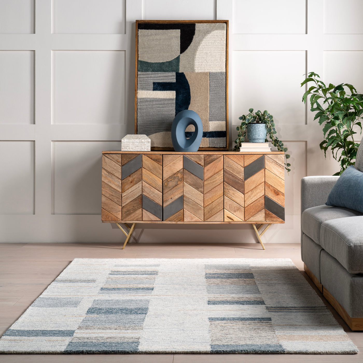 Averill Modern Geometric Wool Area Rug — nuLOOM