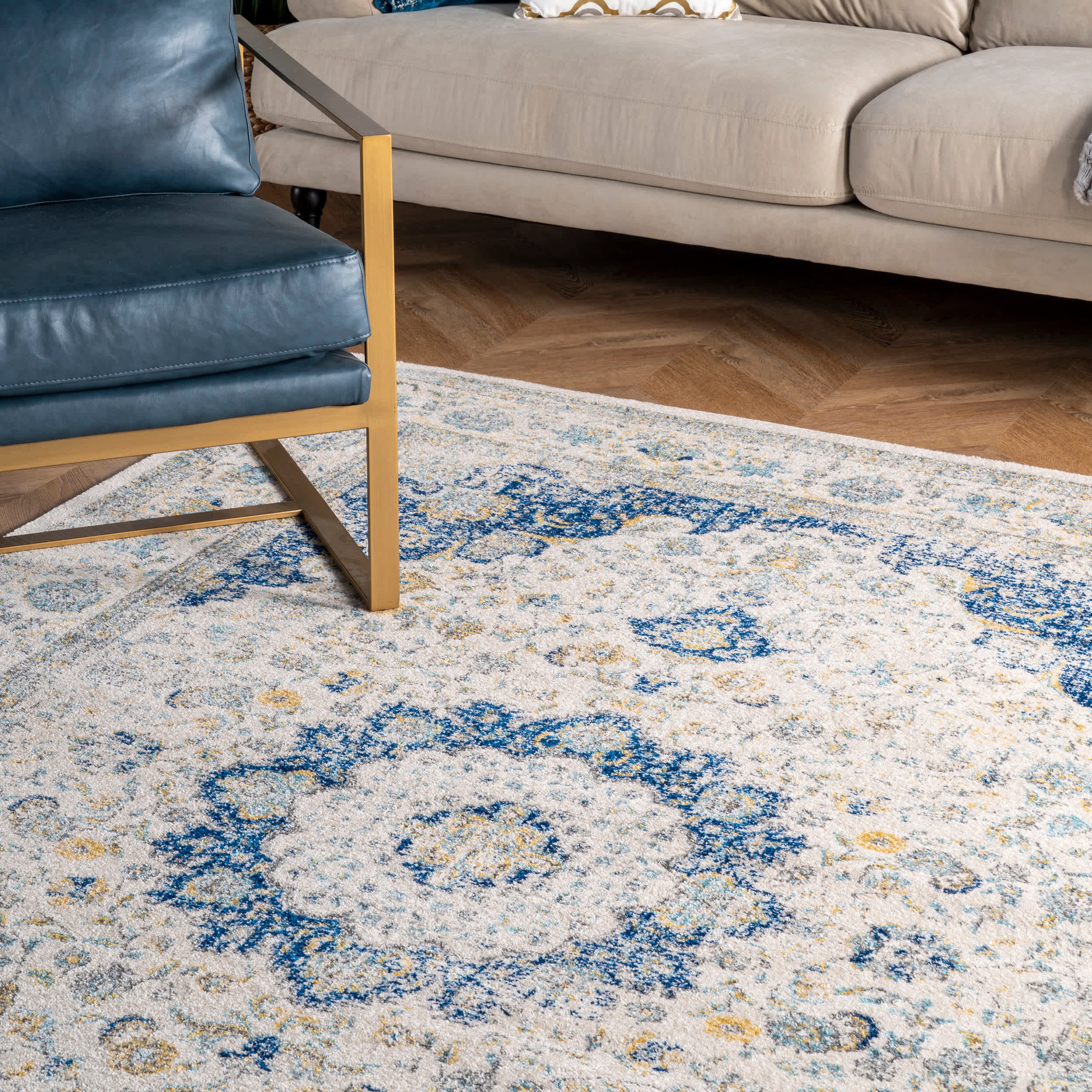 Traditional Medallion Verona Area Rug — nuLOOM