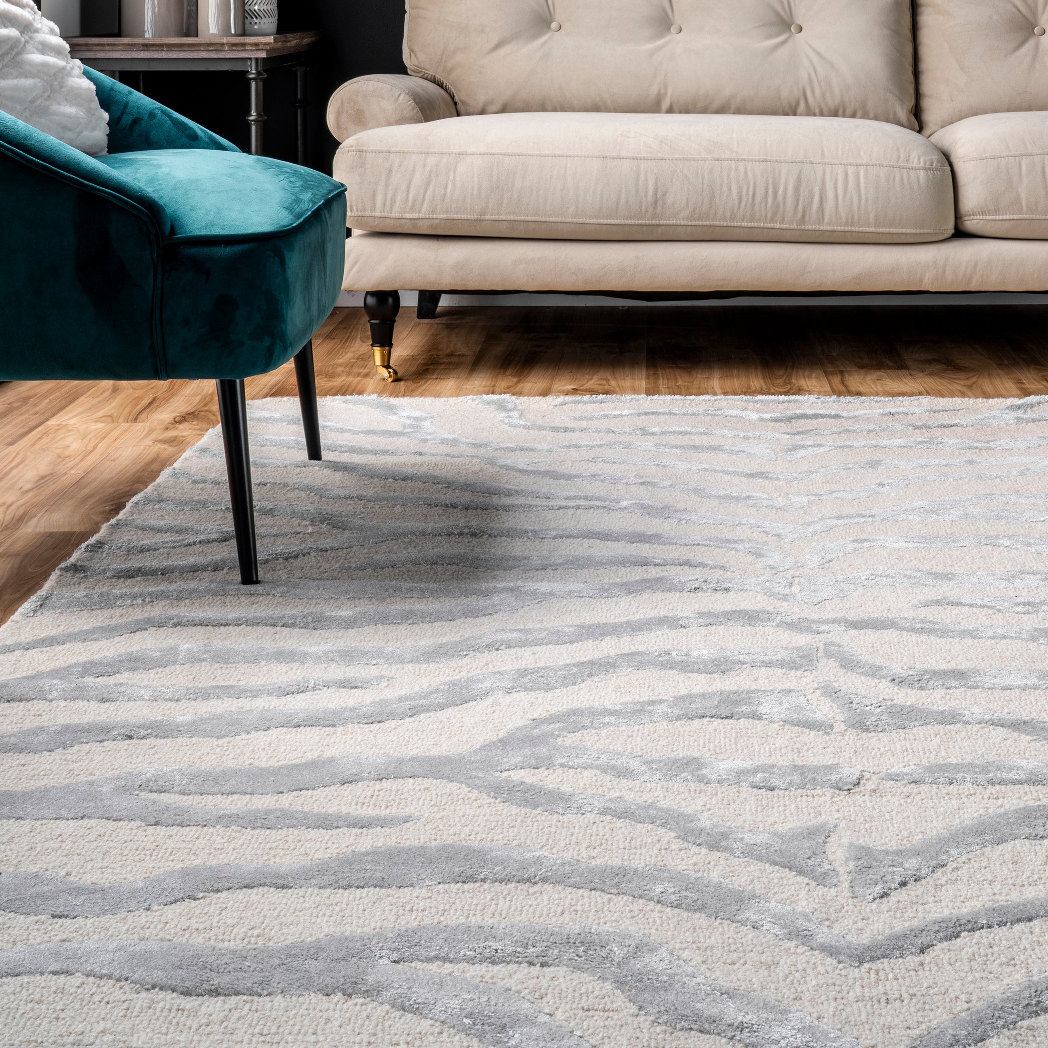 Hand Tufted Plush Zebra Area Rug — nuLOOM