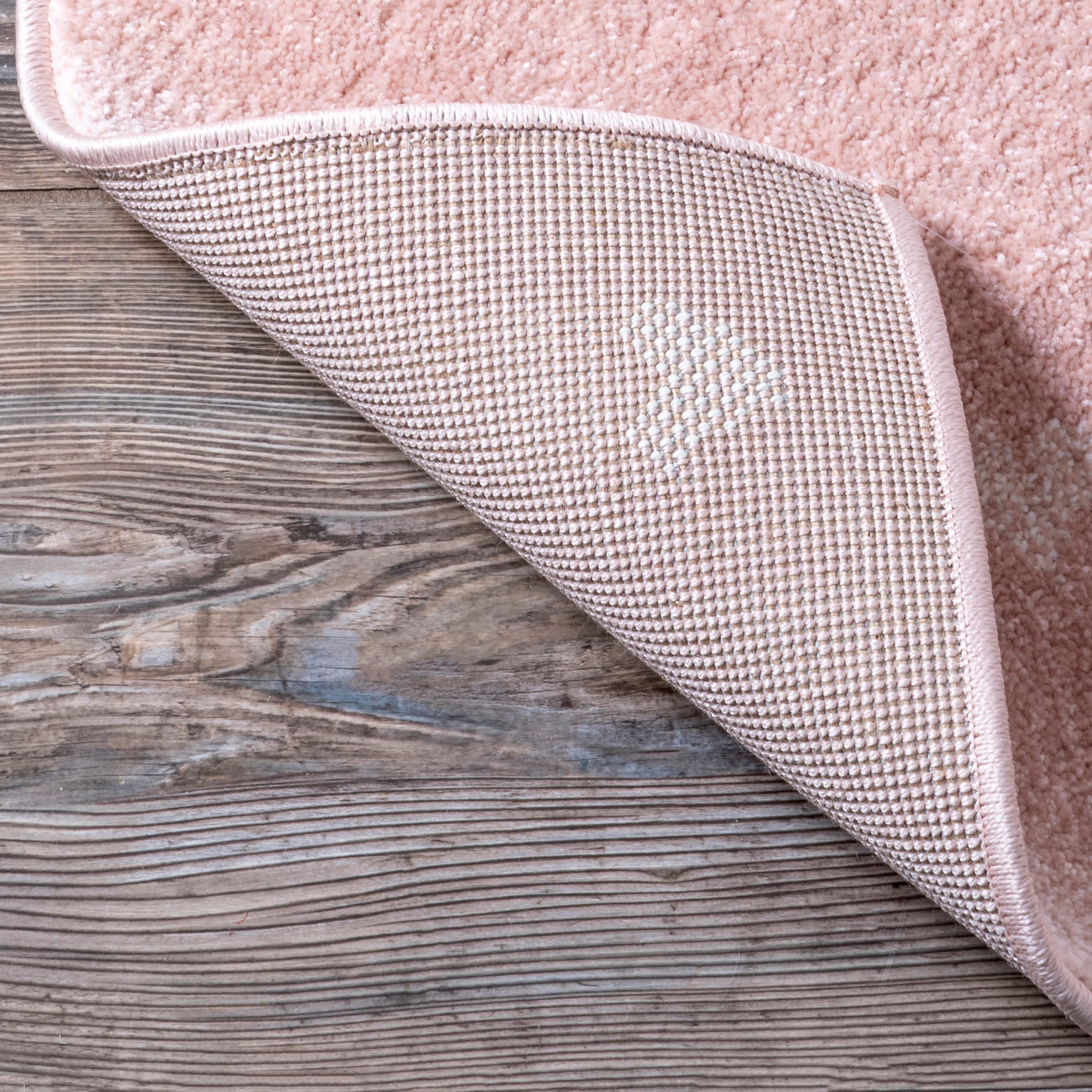 Harlee Blushing Bears Nursery Area Rug — nuLOOM