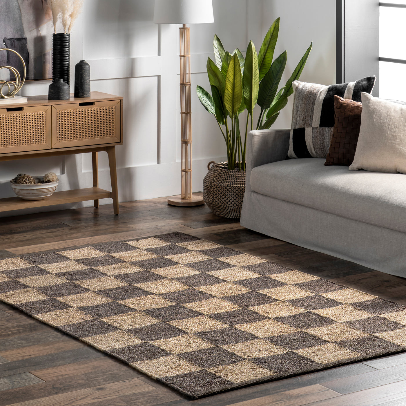 Christana Traditional Checkered Jute Area Rug — nuLOOM