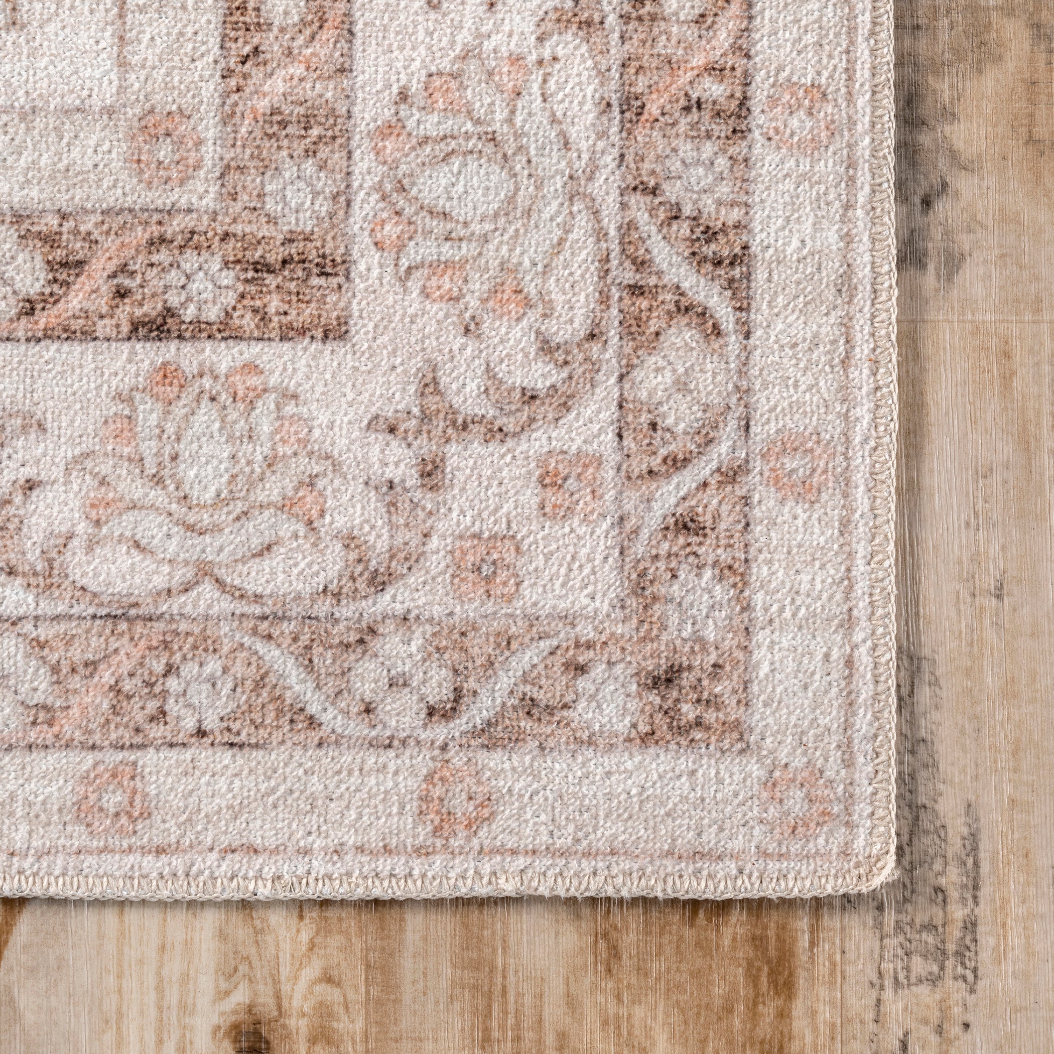 Tracie Machine Washable Floral Medallion Area Rug — nuLOOM