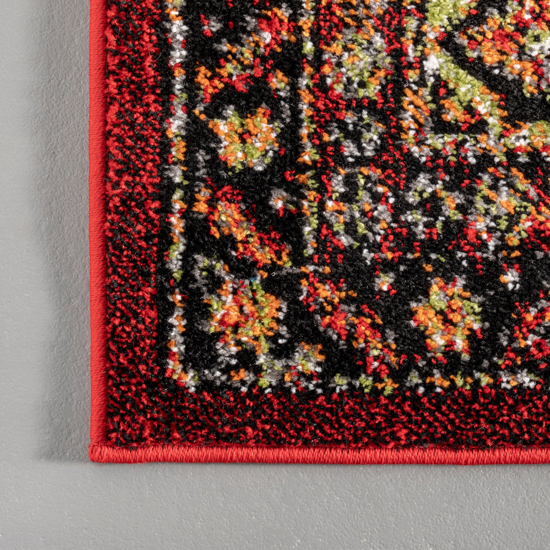 Indoor/Outdoor Transitional Medieval Randy Area Rug — nuLOOM