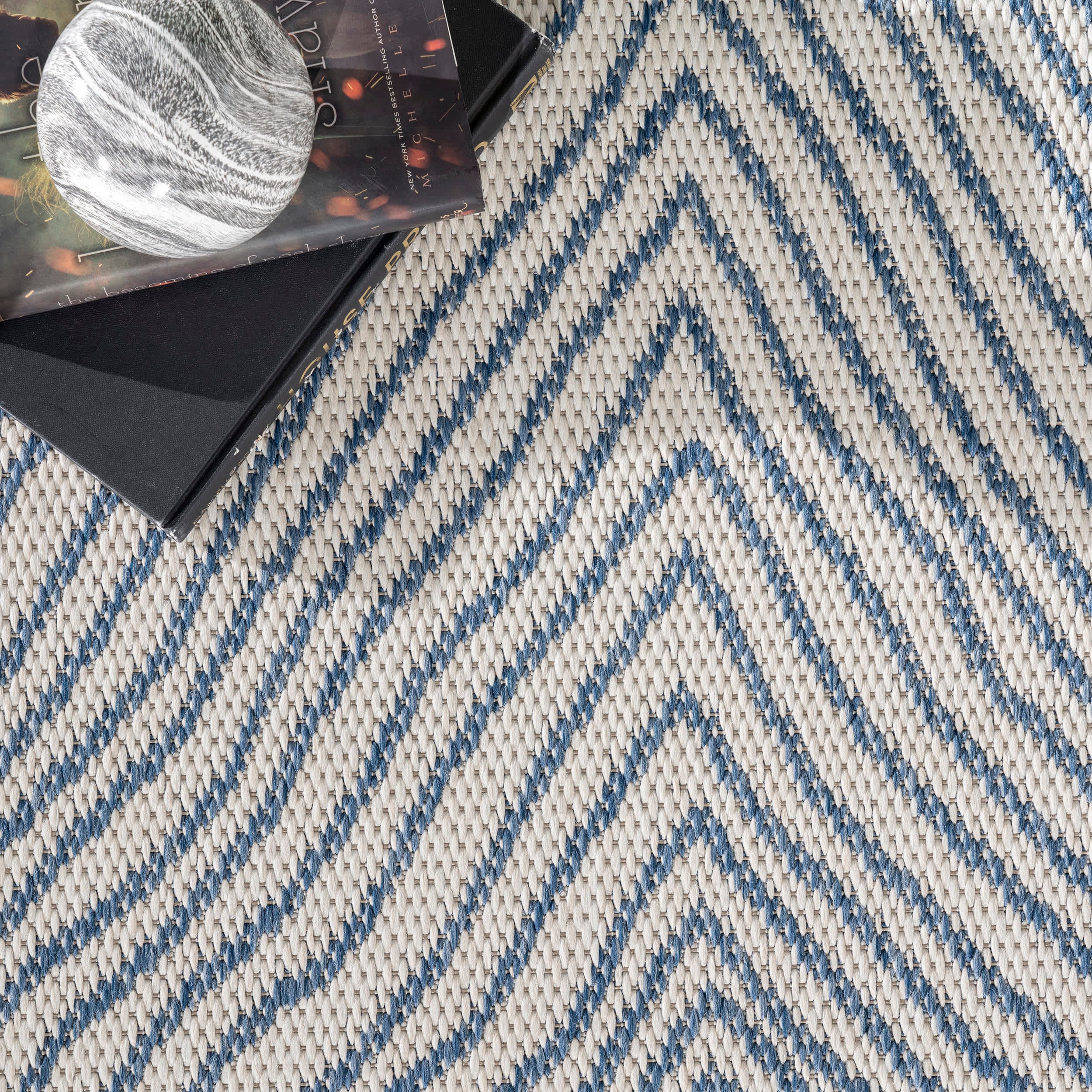 Wavy Chevron Outdoor Area Rug — nuLOOM