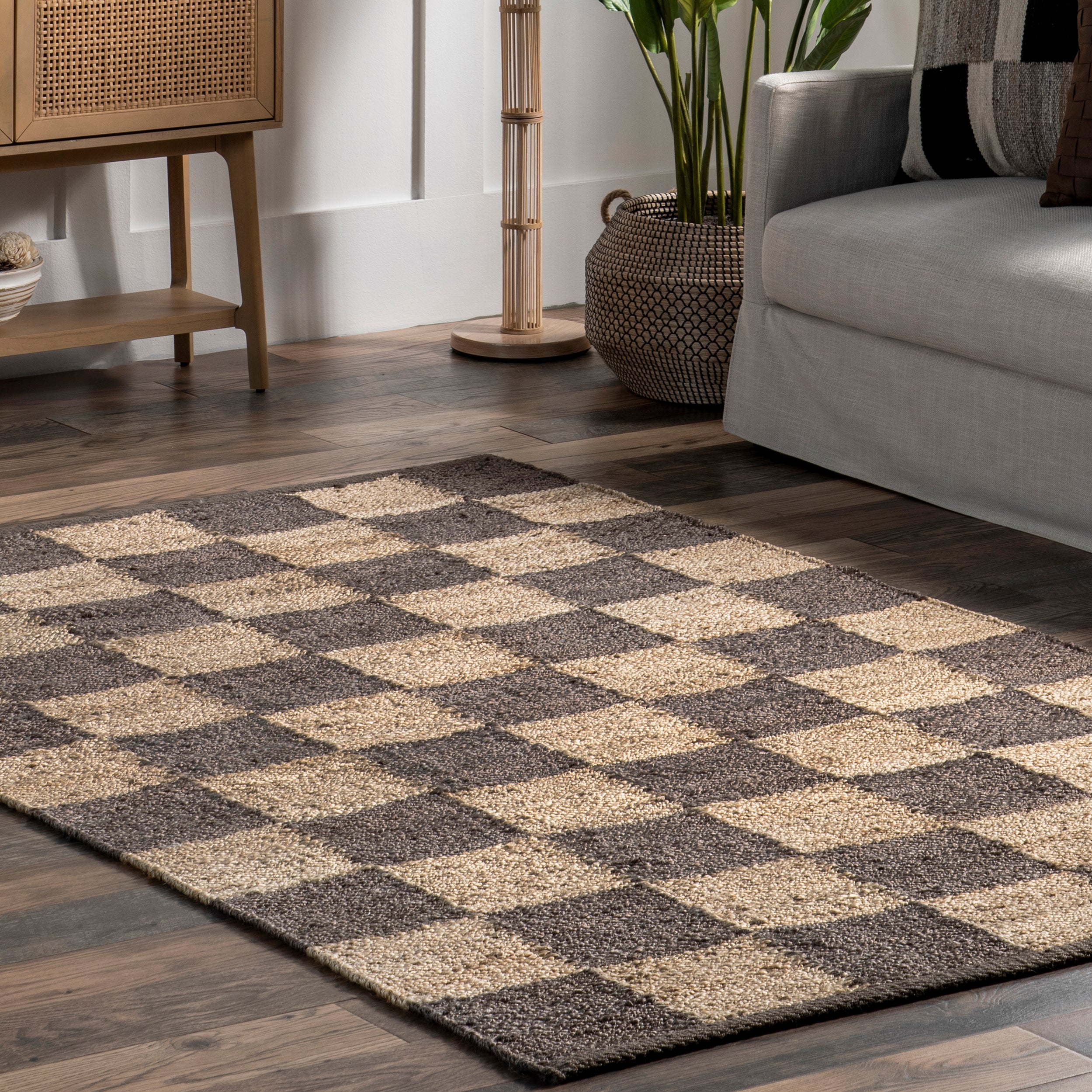 Christana Traditional Checkered Jute Area Rug — nuLOOM