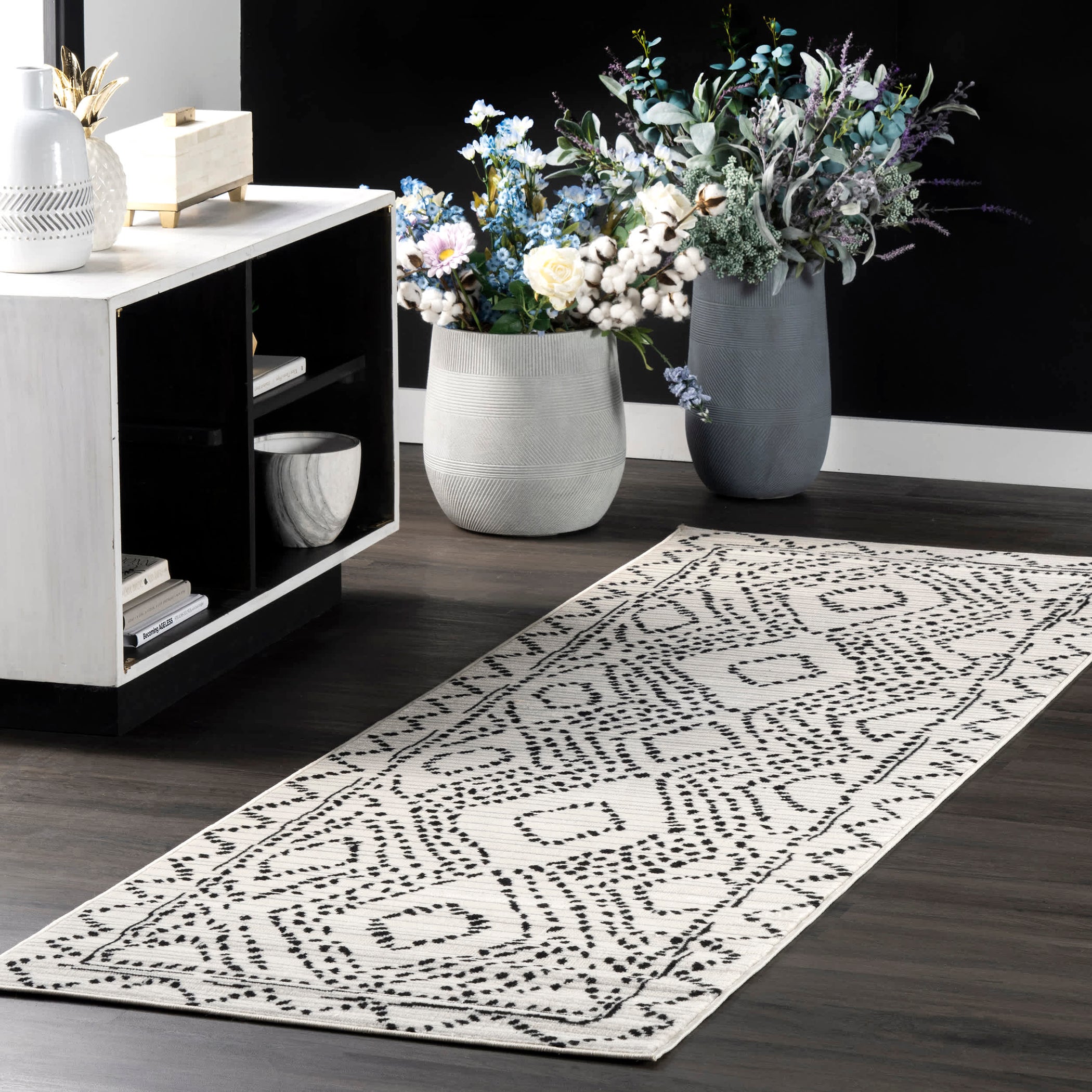 Mila Dotted Diamond Trellis Area Rug — nuLOOM