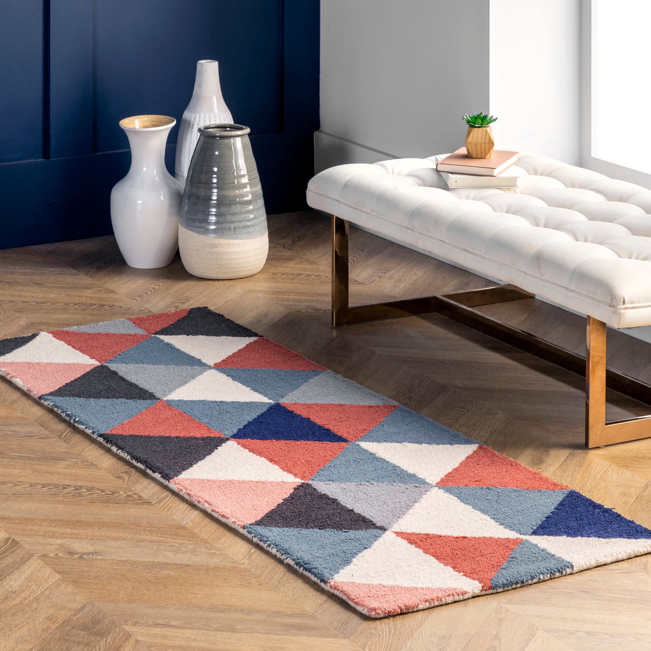 Bianca Triangles Area Rug — nuLOOM